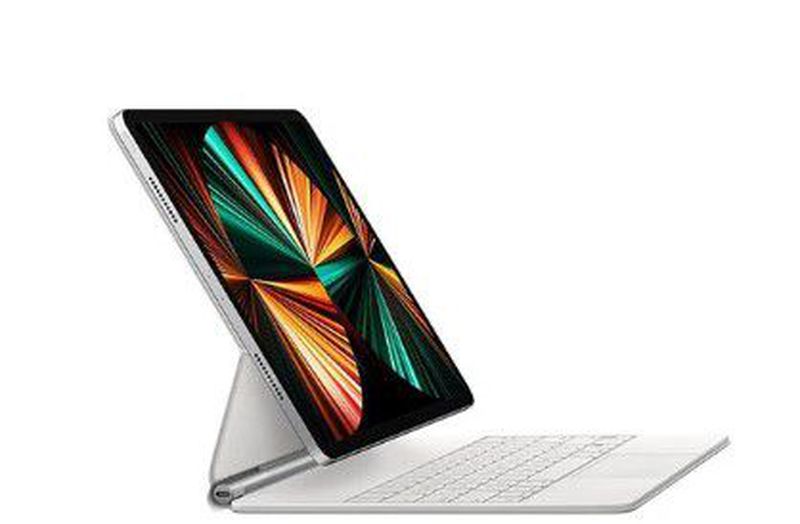 Magic Keyboard for iPad Pro 11inci (Gen Ke 3) / iPad Air (Gen Ke 4) - White