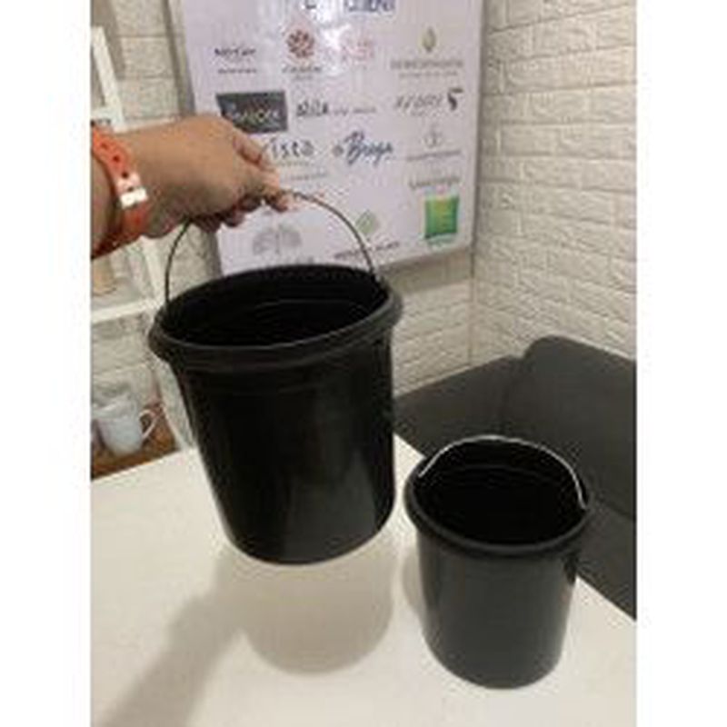 Ember kecil 5 liter plastik
