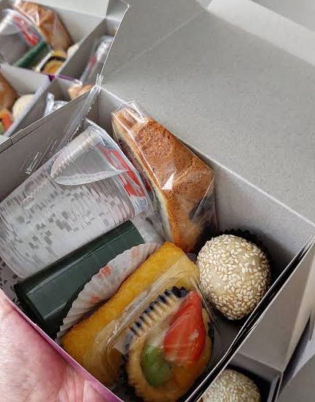 Kue Box Gula Aren Resto - Box 1