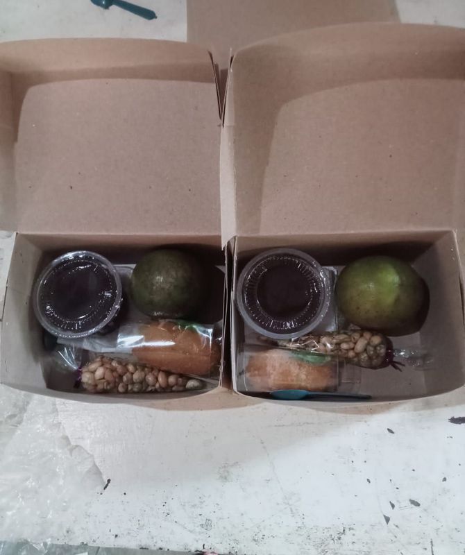 Snack Box 4