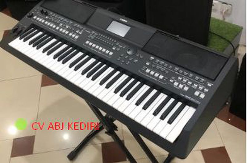 Yamaha PSR SX600 / PSRSX600 / PSR-SX600 / PSR SX 600 Arranger Keyboard