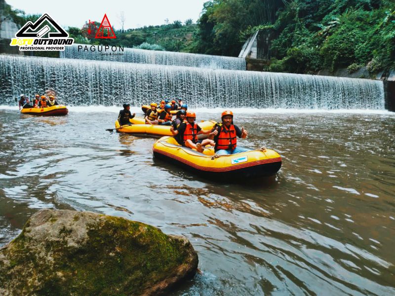 Outbound Malang Batu - Rafting Seru
