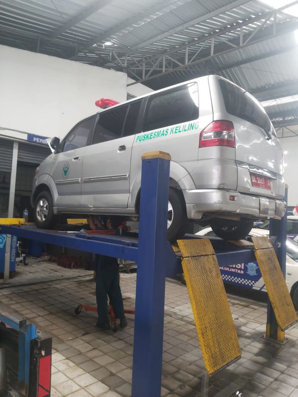 SERVICE SEDANG UNIT AMBULAN