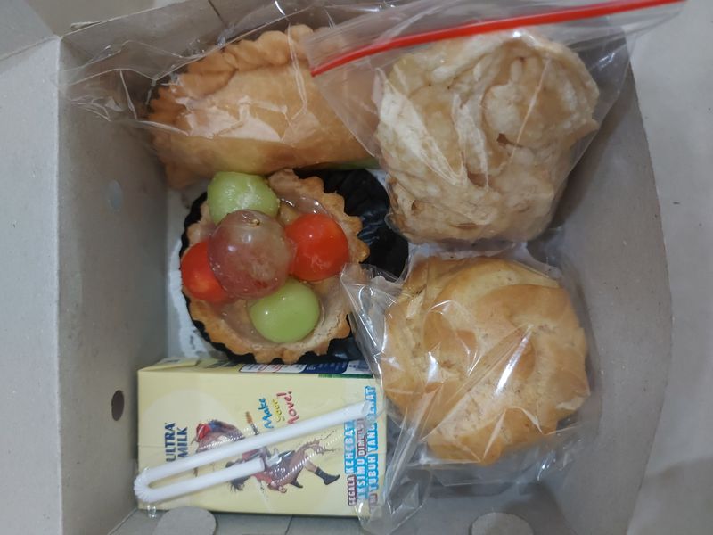 Paket Snack 2 (Rp.23.000)