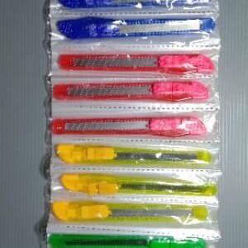 Cutter kecil rentengan