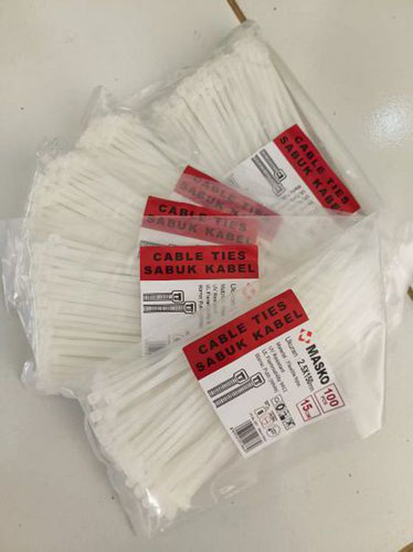 Kabel Ties kecil