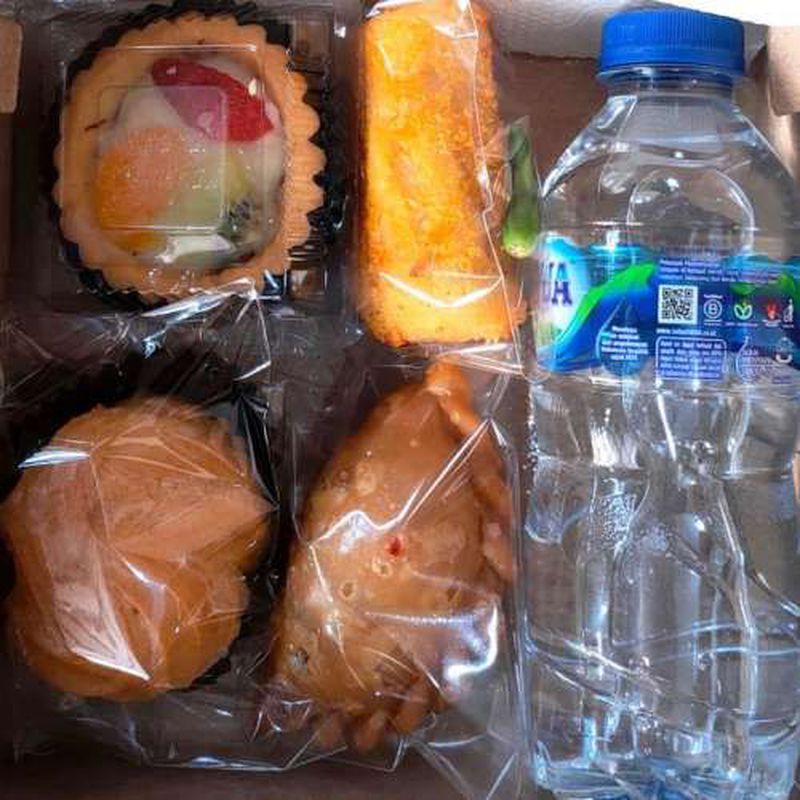 JAMUAN SNACK/MAKANAN RINGAN