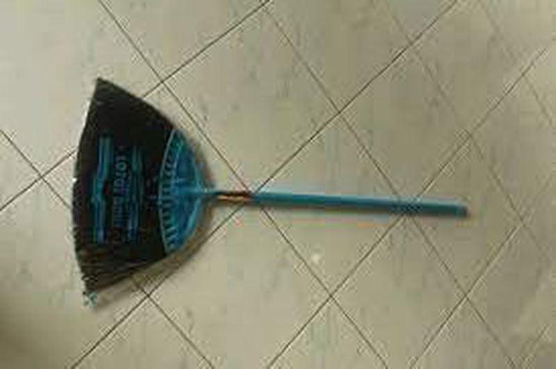 SAPU LANTAI LOTUS BIRU