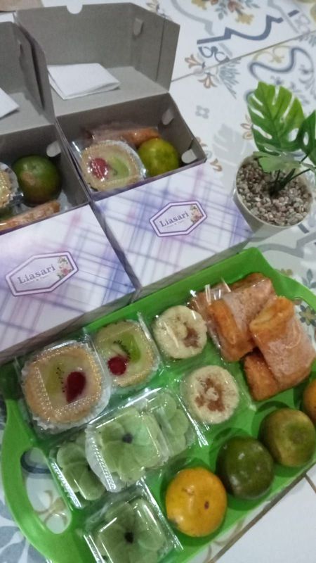 Paket Snack Box - Paket 1
