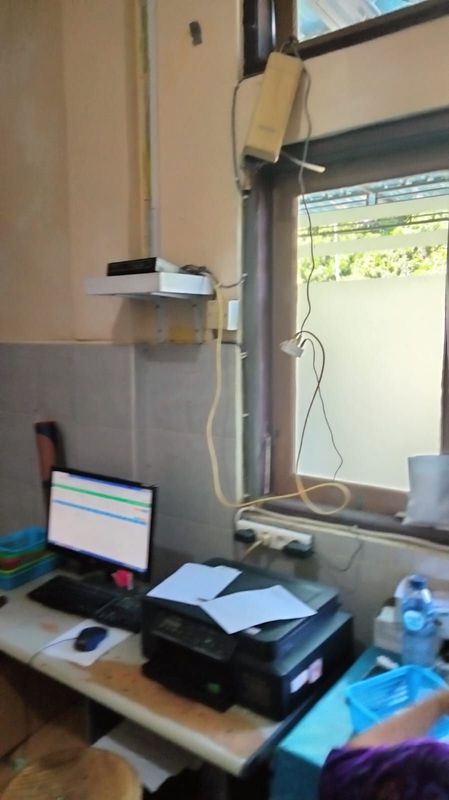 Perbaikan & Perapian Kabel Router