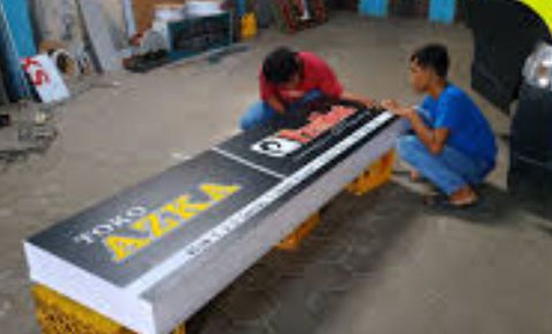 Stiker Neon Box