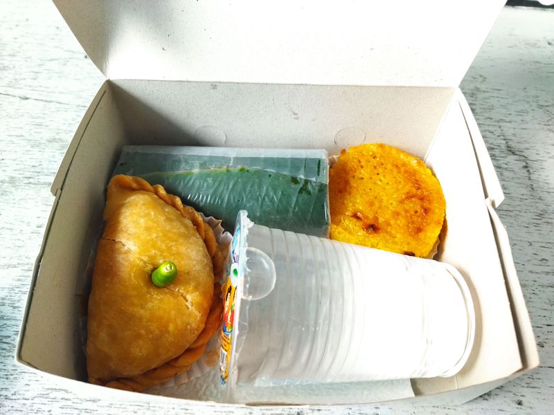 Snack Box Kue Basah (Paket B)