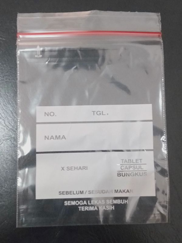 Kantong Obat Plastik Kecil uk. 10 x 7 cm