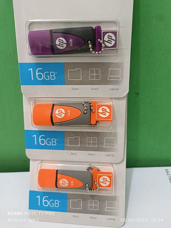 FLASDISK HP 16GB USB 2.0