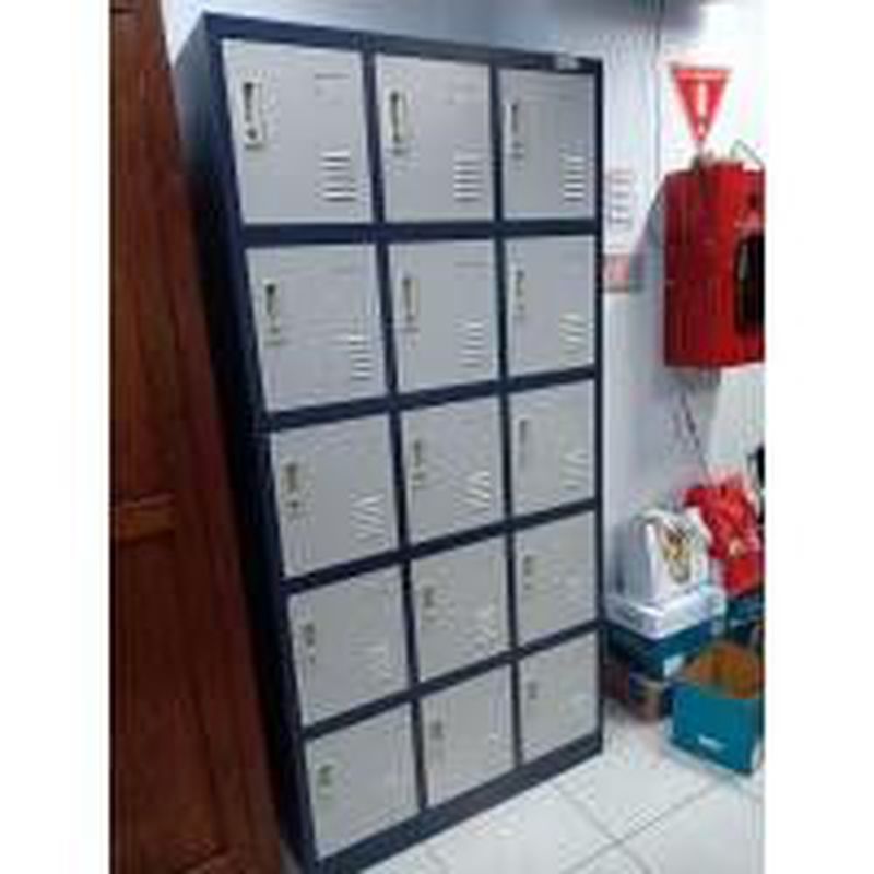 lemari loker 15 pintu