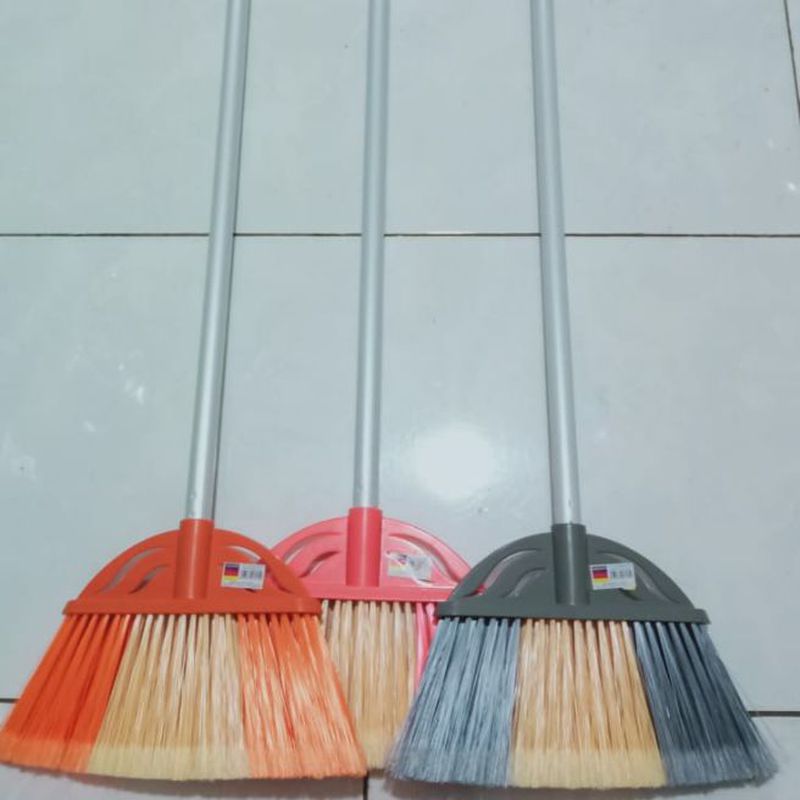 Sapu Lantai Plastik