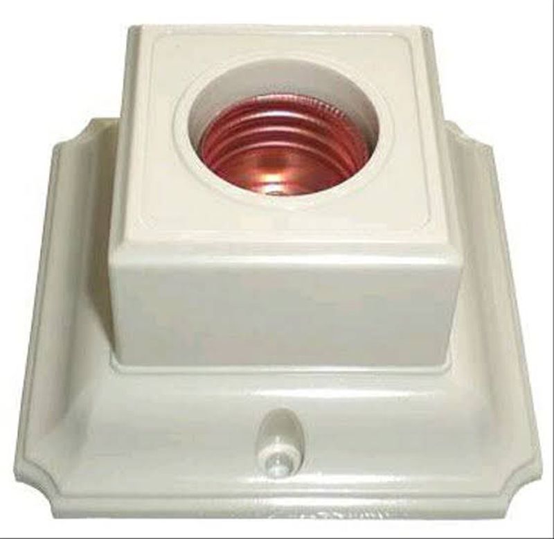 FITTING LAMPU TEMPEL