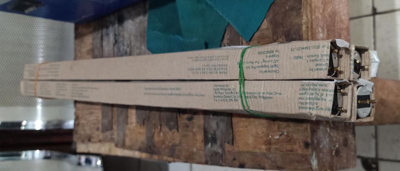 Lampu Panjang Philips Watt