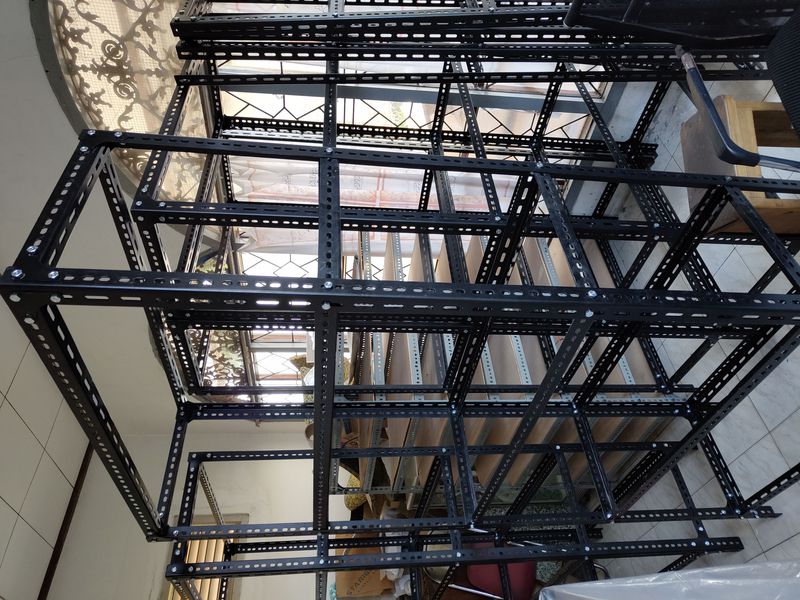 Rak besi siku serbaguna