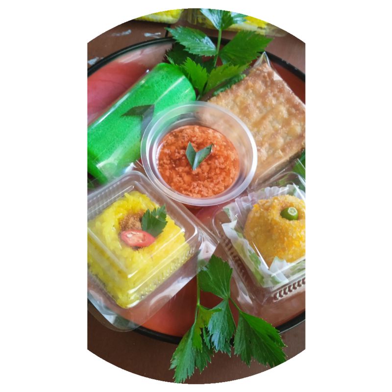 snack box - Puding Lumut, Risol Mayo, Dadar Gulung