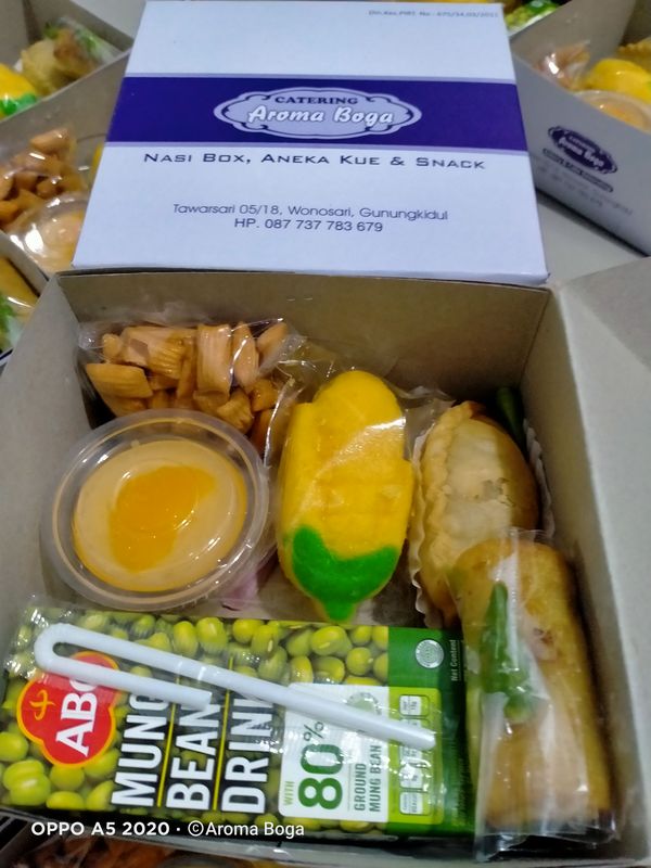 Paket Snack Bok