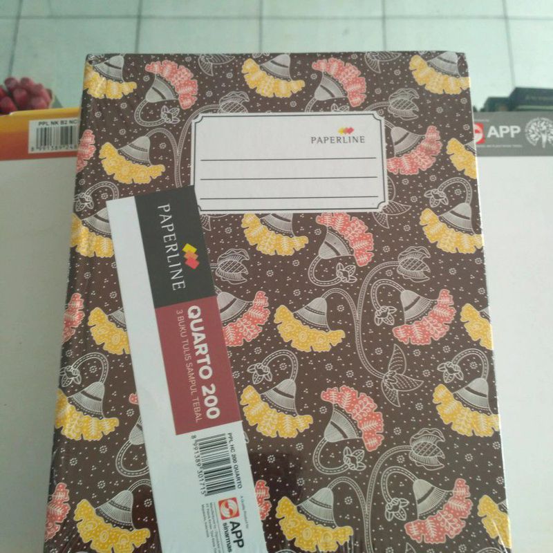 Buku Tulis Folio Hardcover 200 lembar