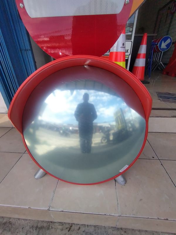 Convex mirror/ cermin cembung/ cermin tikungan jalan 60 cm