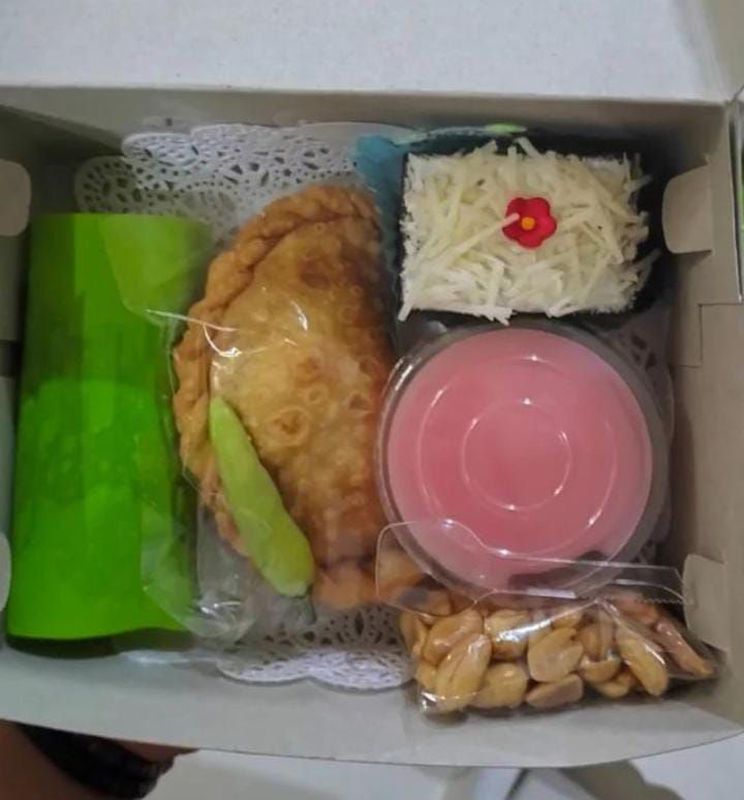 Kue Box Paket 1