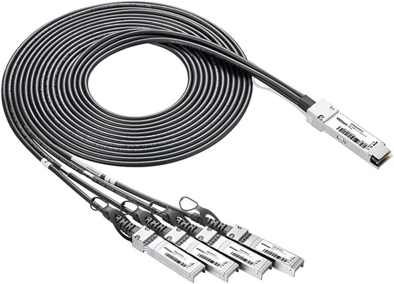 Ruckus SFP 4x10GE QSFP+ to 4 SFP+ DAC breakout cable E40G-QSFP-4SFP-C-0101