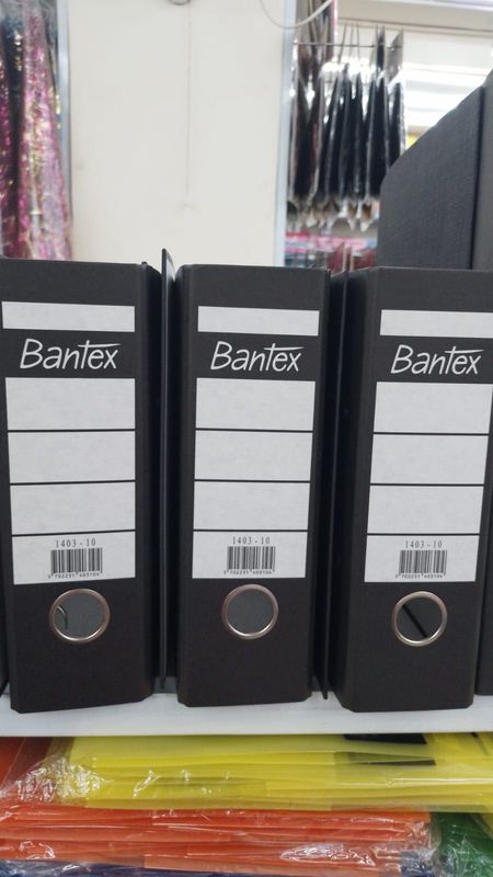 Map Outner 1/2 Hitam (buah)