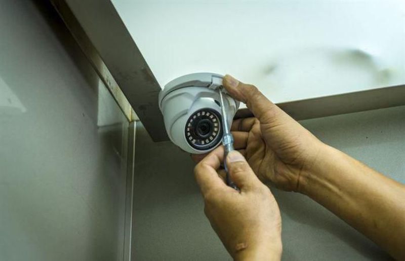 Jasa Instalasi Paket CCTV IP Camera 16 Ch, Include Kelistrikan