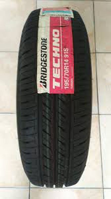 Ban mobil ukuran 195/70 r14 merk bridgestone techno