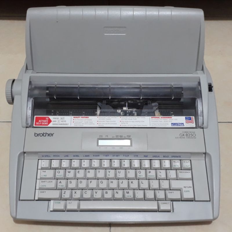 MESIN TIK BROTHER GX-8250