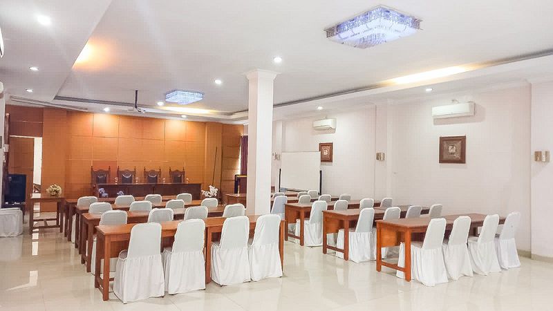 MEETING ROOM WISMA KUSUMA HOTEL