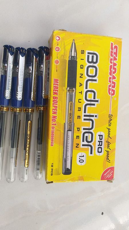 Bolpen Standard Pro Boldliner Signatire Pen 1.0
