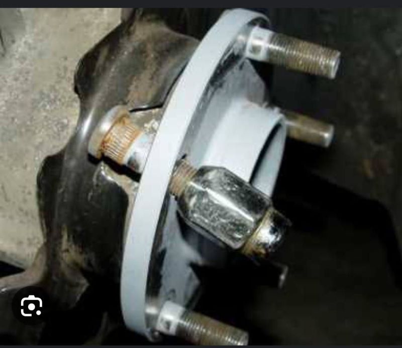 Jasa Overhaule / ganti baut roda Type mobil: Innova, Hilux, Mitsubishi ...