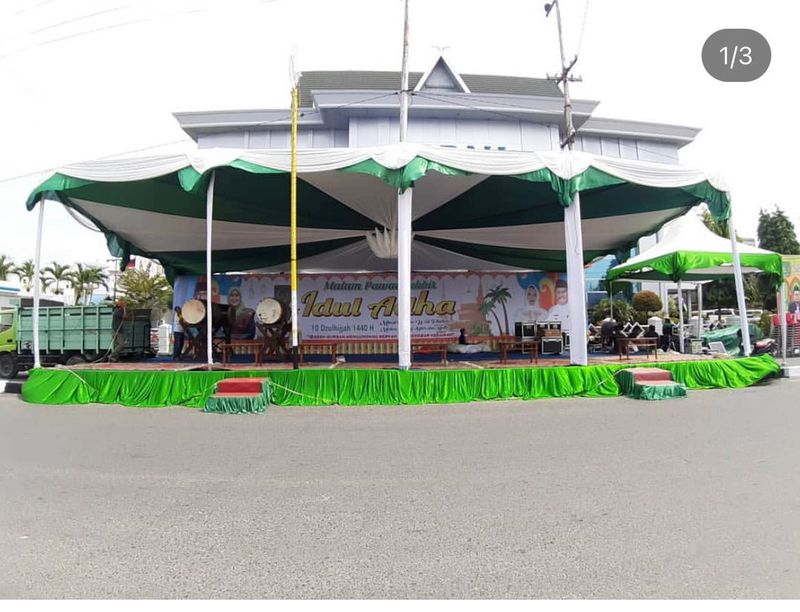 Tenda Panggung ukuran 8 x 16 m