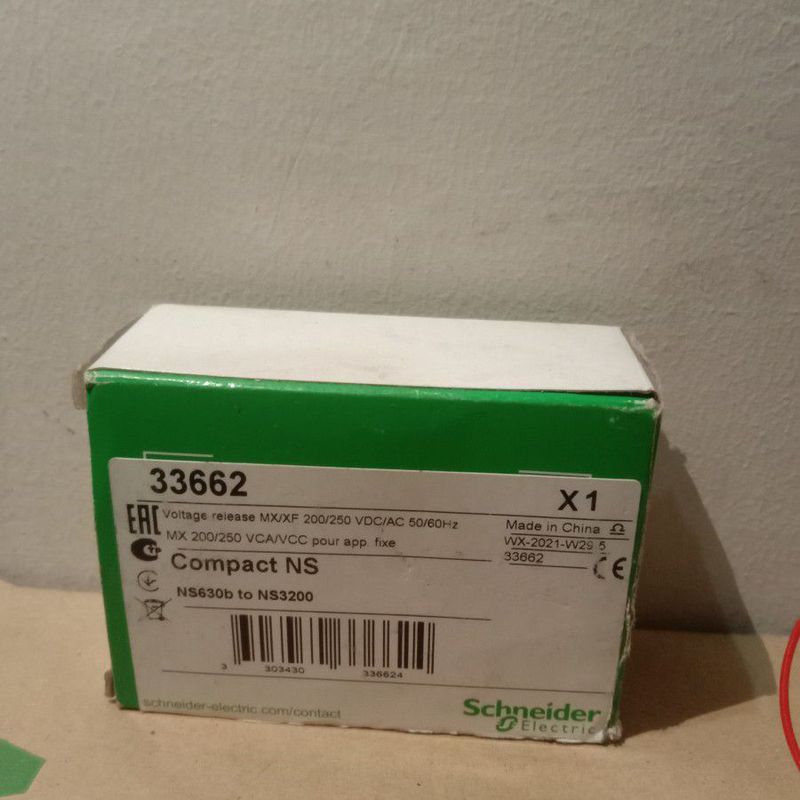 SCHNEIDER 33662 SHUNTRIP UVT XF 200/25 VDC/AC ORIGINAL