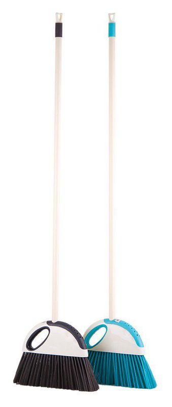 SAPU LANTAI HOMMY FEMILIA