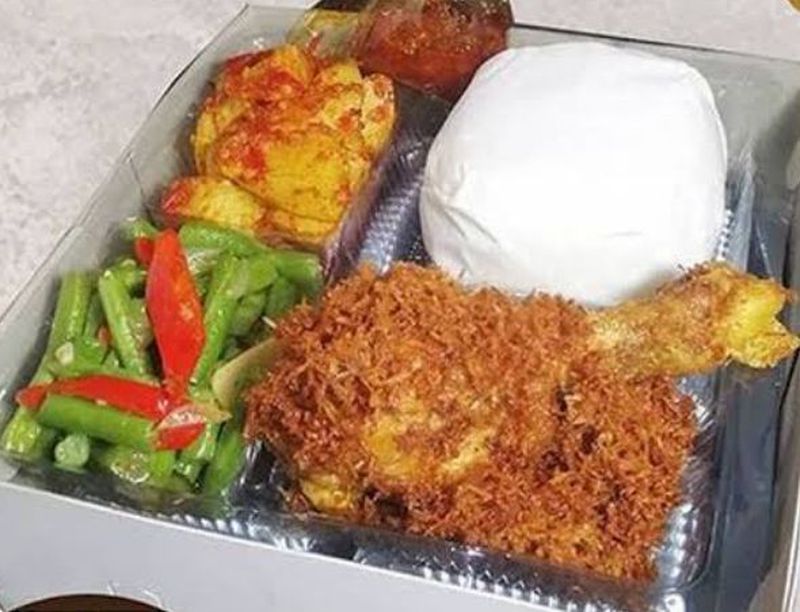 NASI KOTAK AYAM KALASAN (28K)