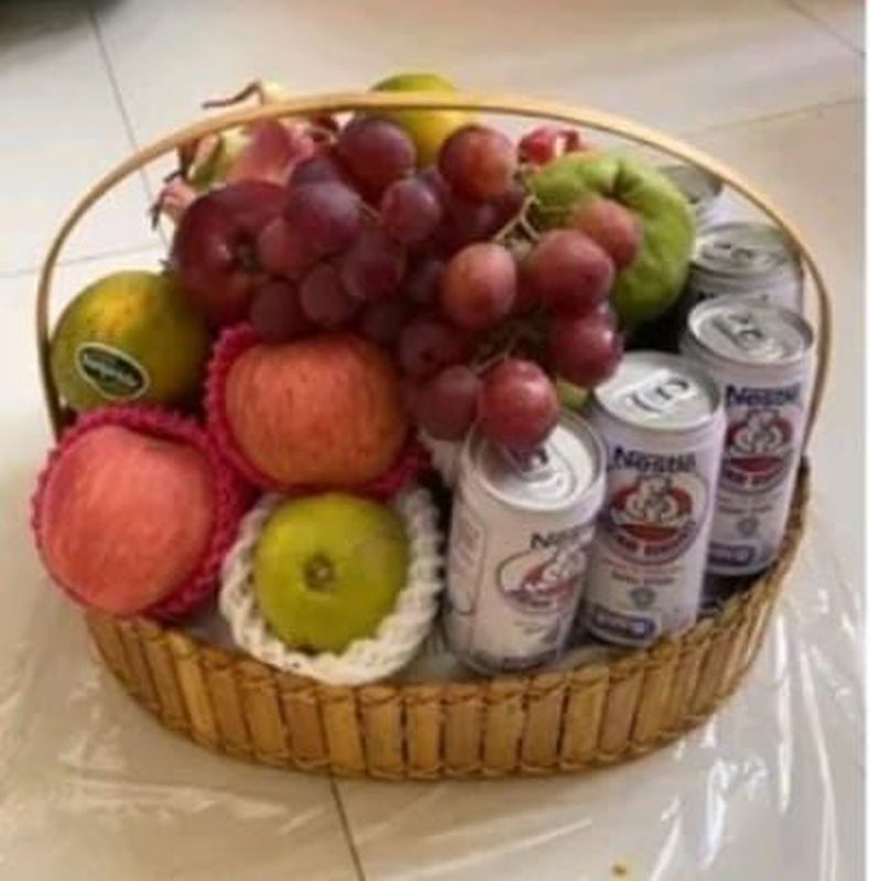 Paket parcel buah [apel,anggur,pear,jeruk] - Paket 7