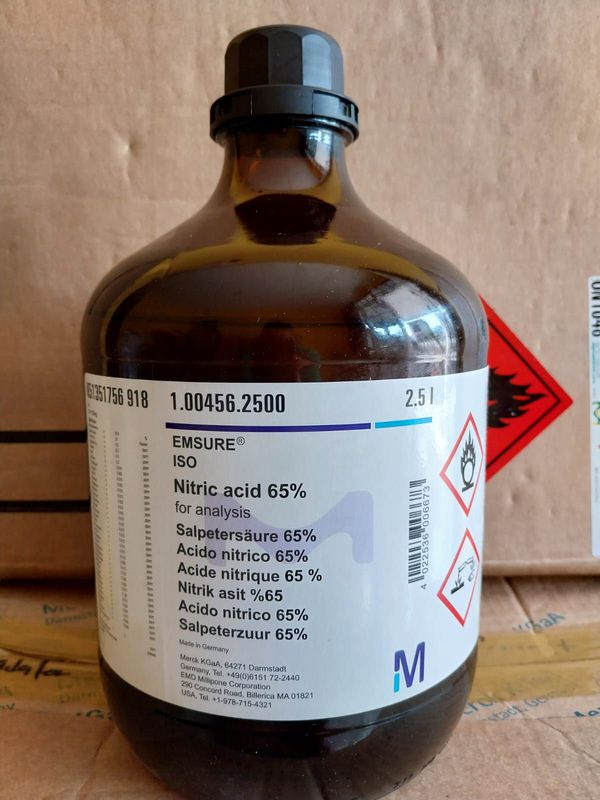 NITRIC ACID 65% Brad Merck no.cat 1.00456.2500 2,5 Liter