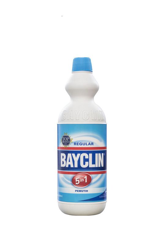 Bayclin Pemutih Pakaian Botol 500 ml