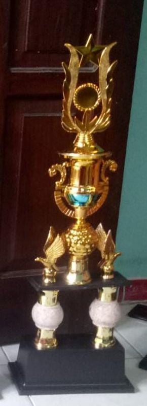 Piala Juara 4