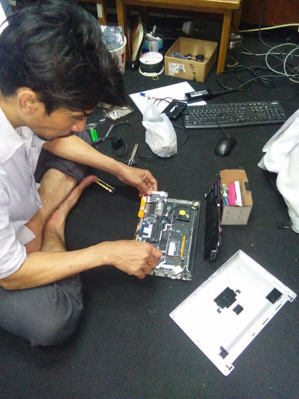 Jasa Pemeliharaan Komputer/PC