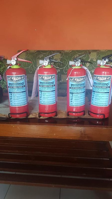 APAR Kapasitas 1 Kg Tabung Pemadam Api ABC Powder Murah - Kapasitas 2 ...