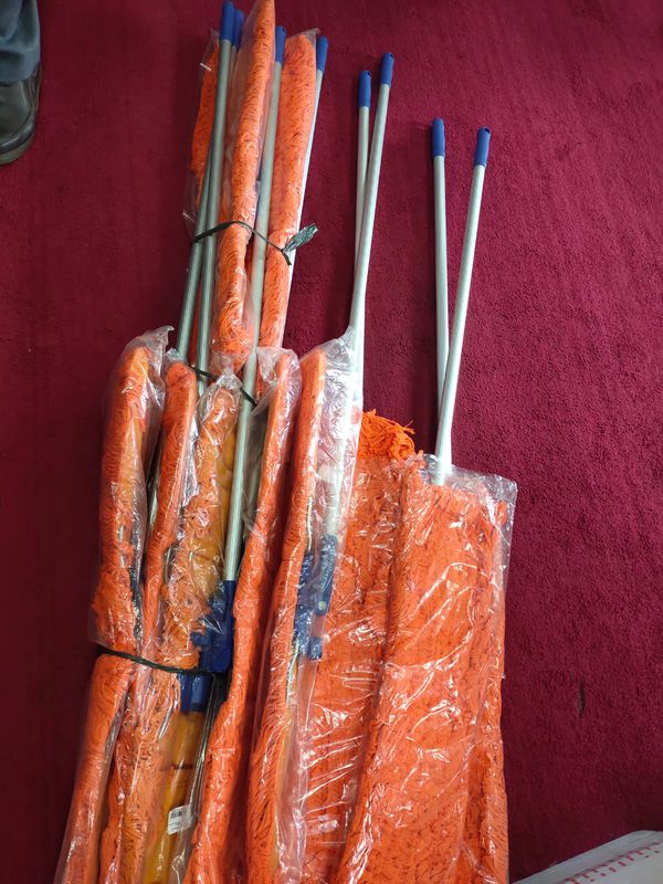 HALL MOP ORANGE S 36 INCH DELUXE