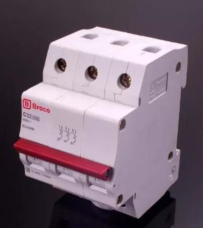 MCB 32 A 3 Phase