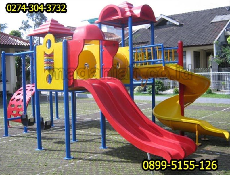 PLAY GROUND TAMAN BERMAIN