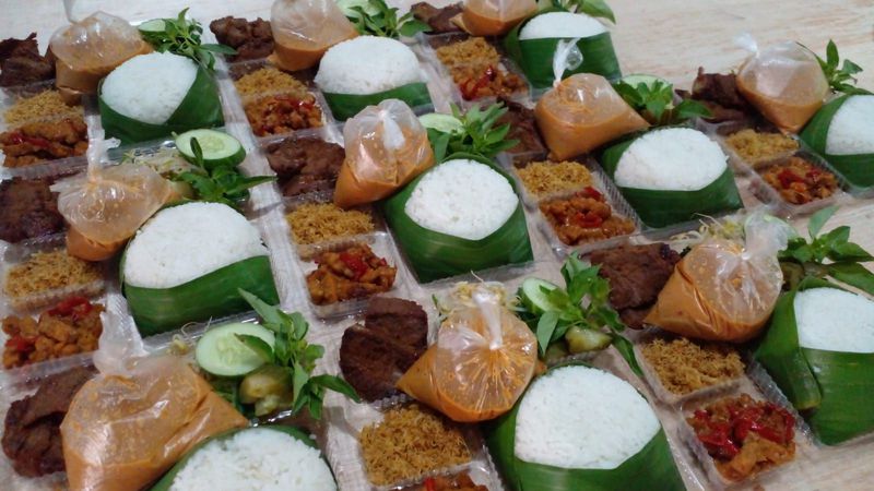 Paket Nasi Box & Snack Box 2
